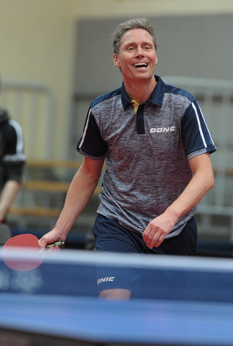 TISCHTENNISSHOW DER LEGENDEN JAN-OVE WALDNER & JÖRGEN PERSSON – ESV ...